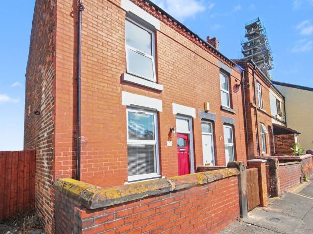 Broad Oak Road, St. Helens WA9, 2 bed end terrace house to rent, £800 pcm | PrimeLocation