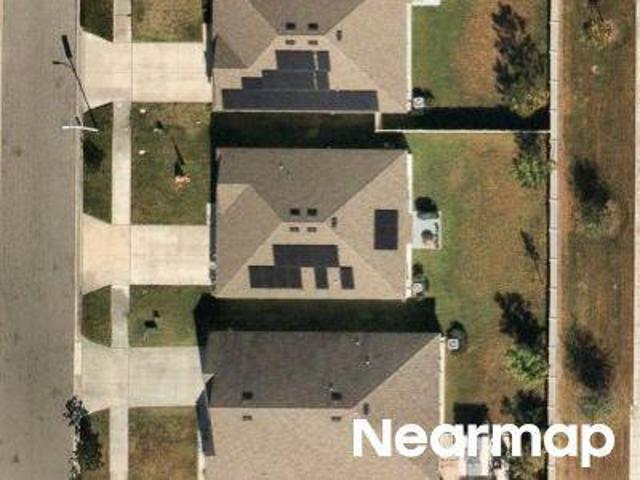 Broad Pointe Dr