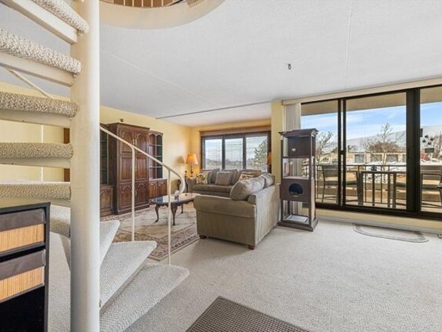 Broad Reach Unit Ma, Weymouth, Condo For Sale