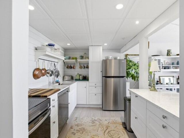 Broad Reach Unit Mb, Weymouth, Condo For Sale