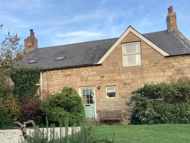 Broad Road, North Sunderland, 3 Bedroom End