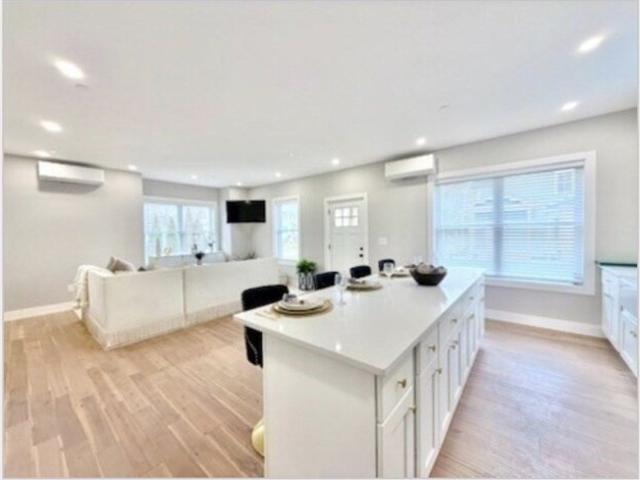 Broad St Unit,medway, Condo For Sale