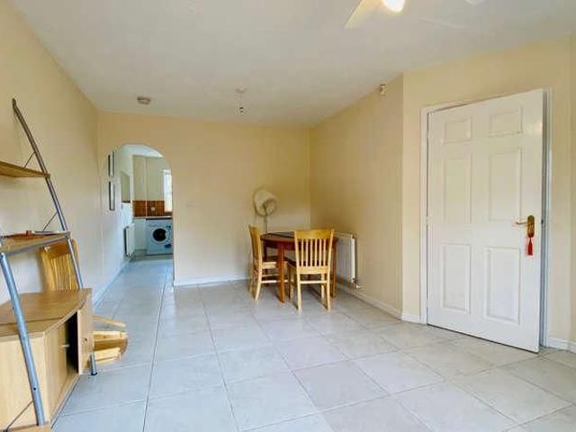 Broad St, Great Cambourne, CB23
