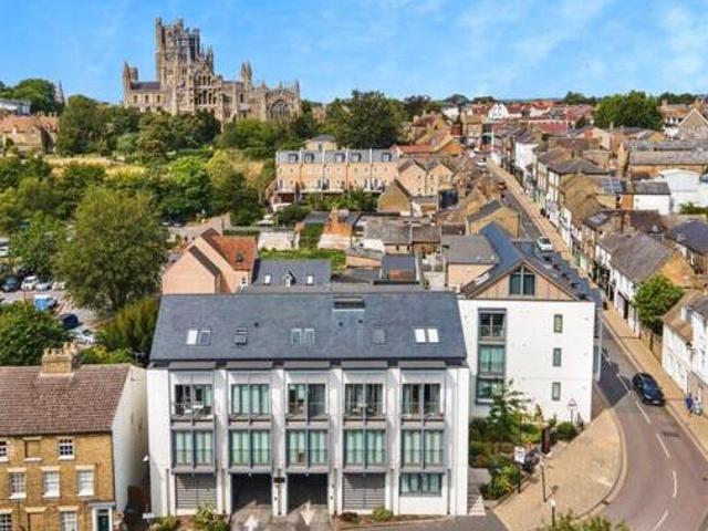 Broad Street, 2 Bedroom Flat