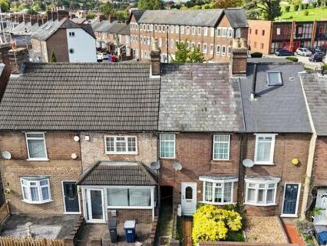 Broad Street, Chesham, 2 Bedroom Terraced
