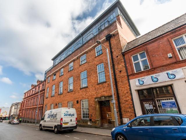 Broad Street, Nottingham. 2 bed flat to rent £1,150 pcm £265 pw