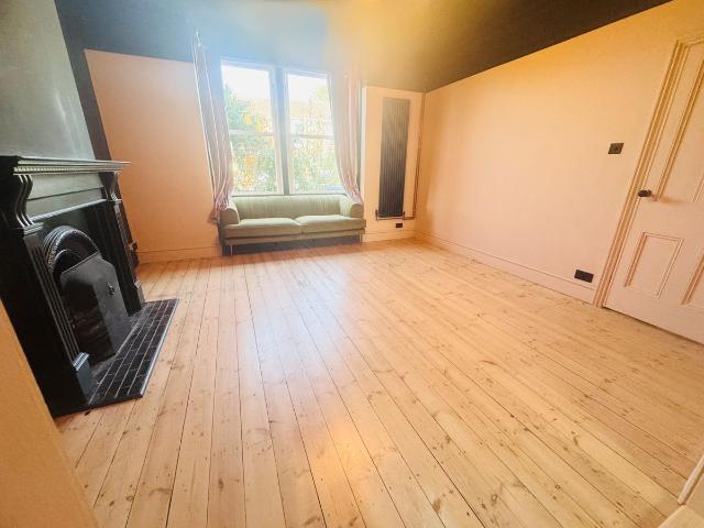 Broad Street, Peterborough PE7, 4 bed property to rent, £1,400 pcm | PrimeLocation