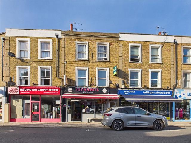 Broad Street, Teddington TW11, 1 bed flat to rent, £1,450 pcm | PrimeLocation