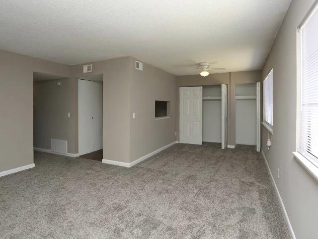 Broadmoor Apartments 2 Bedroom Apartment for Rent at 100 Riverbend Dr, Cayce, SC 29169 West Columbia