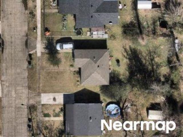 Broadmoor Dr