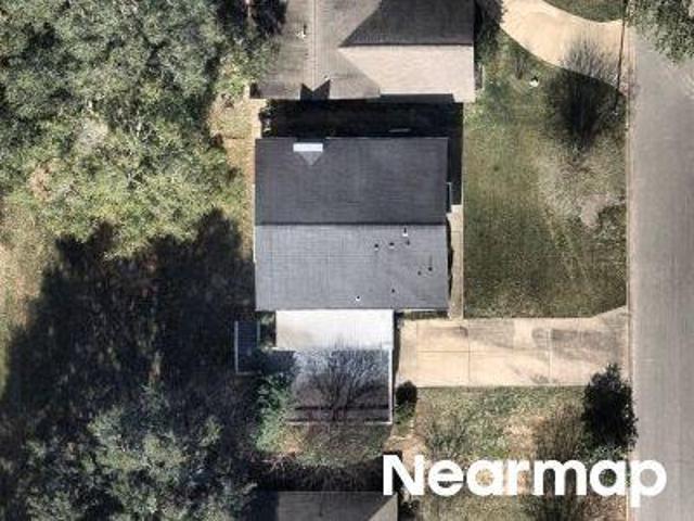 Broadmoor Dr