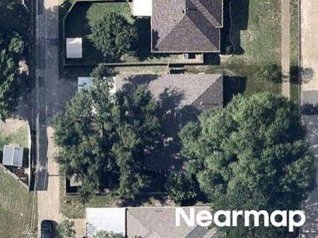 Broadmoor Dr
