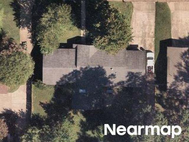 Broadmoor Dr
