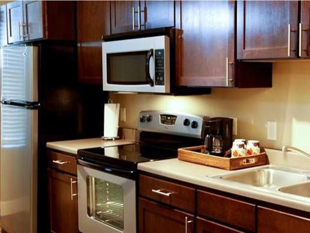 Broadmoor Hills II 1 Bedroom Apartment for Rent at 18510 Capitol Ct, Elkhorn, NE 68022