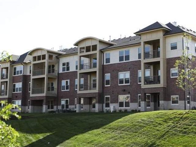 Broadmoor Hills II 2 Bedroom Apartment for Rent at 18510 Capitol Ct, Elkhorn, NE 68022