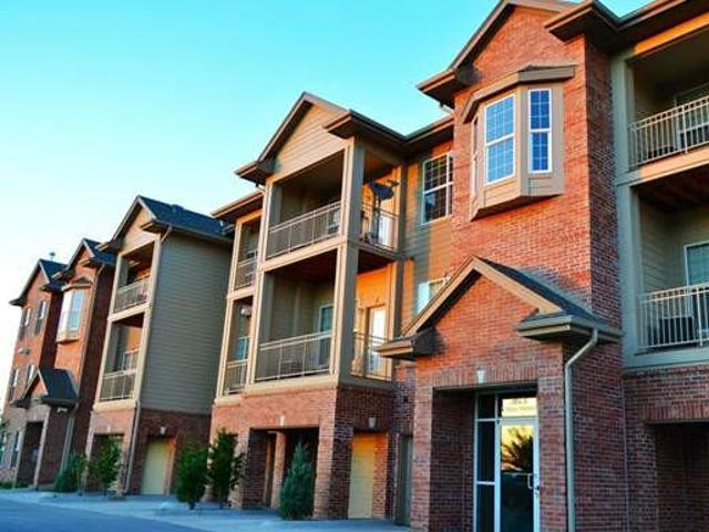 Broadmoor Hills II 2 Bedroom Apartment for Rent at 18510 Capitol Ct, Elkhorn, NE 68022