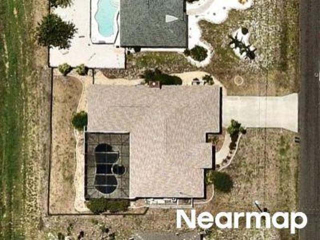 Broadmoor Ln