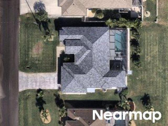 Broadmoor Ln