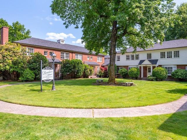 Broadmoor Manor 1 Bedroom Apartment for Rent at 7905 Sw Cedar St, Raleigh Hills, OR 97225 Raleigh Hills