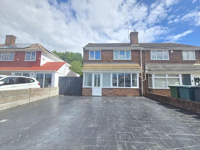 Broadmoor Road, Bilston WV14, 3 bed semi detached house to rent, £1,300 pcm | PrimeLocation