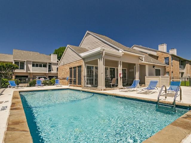 Broadmoor Villas 2 Bedroom Apartment for Rent at 5015 Courtside Dr, Irving, TX 75038 Broadmoor Hills