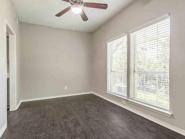 Broadmoor Villas 2 Bedroom Apartment for Rent at 5015 Courtside Dr, Irving, TX 75038 Broadmoor Hills