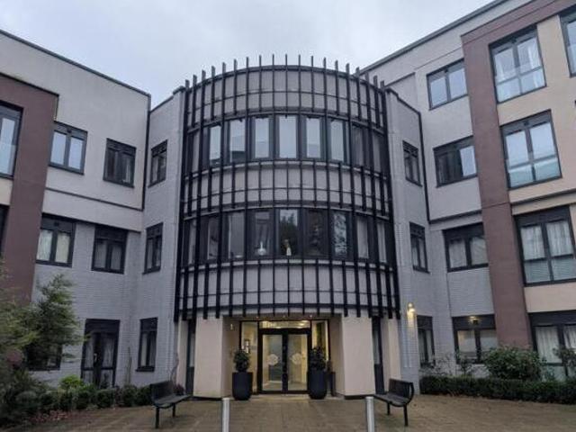 Broadoaks, Streetsbrook Road, 1 Bedroom Apartment