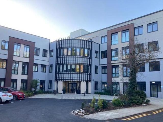 Broadoaks, Streetsbrook Road, 1 Bedroom Apartment