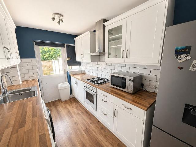 Broadacre, Staines Upon Thames TW18, 3 bed terraced house to rent, £1,900 pcm | PrimeLocation