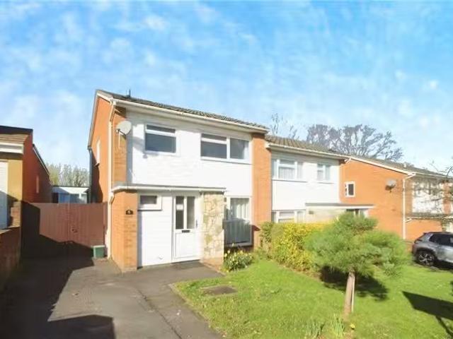 Broadacres, Guildford, Surrey, GU3 3BD