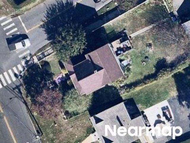 Broadbridge Ave
