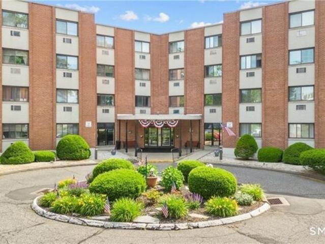 Broadbridge Ave Unit A, Stratford, Condo For Sale