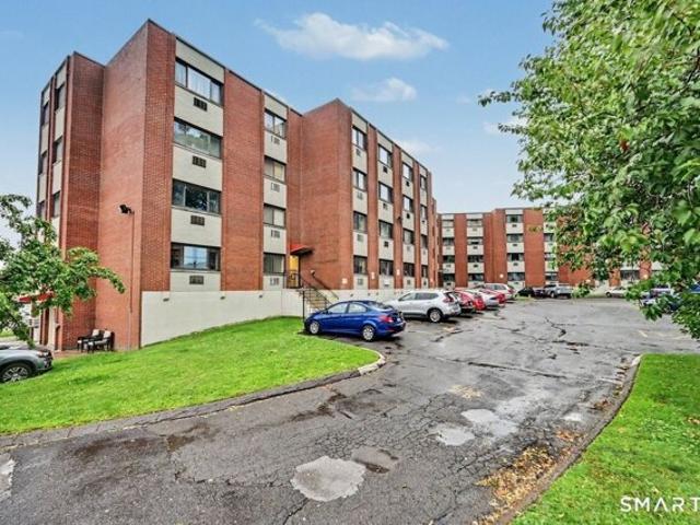 Broadbridge Ave Unit C, Stratford, Condo For Sale