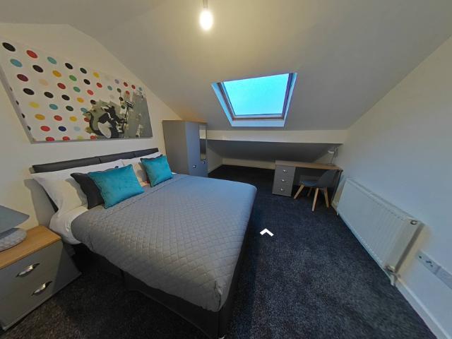 Broadfield Road, Rusholme, Manchester M14, Room to rent, £650 pcm | PrimeLocation
