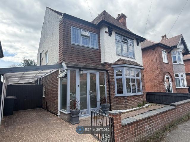 Broadgate Avenue, Nottingham NG9, 3 bed detached house to rent, £1,400 pcm | PrimeLocation