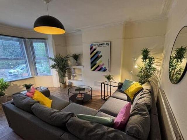 Broadgate, Beeston, 5 Bedroom Semi detached