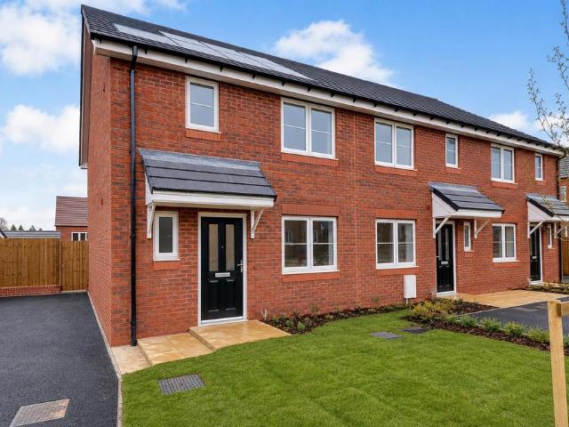 Broadgate, Kenilworth, CV8 2UR 3 bed terraced house to rent £1,595 pcm £368 pw
