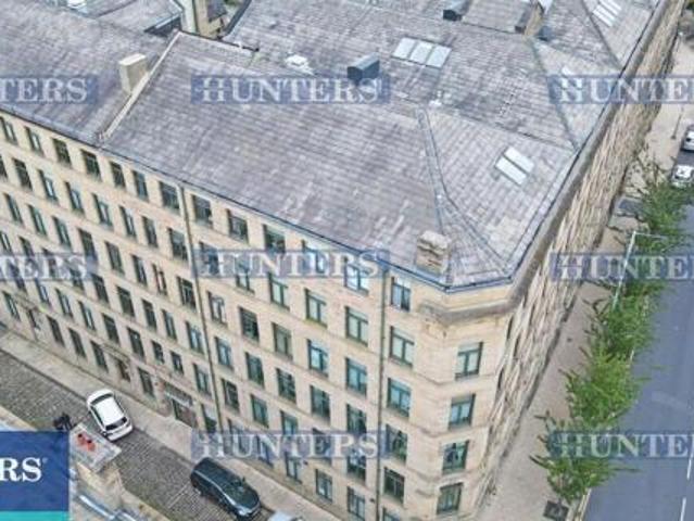 Broadgate House Bradford, West Yorkshire, 1 Bedroom Apartment