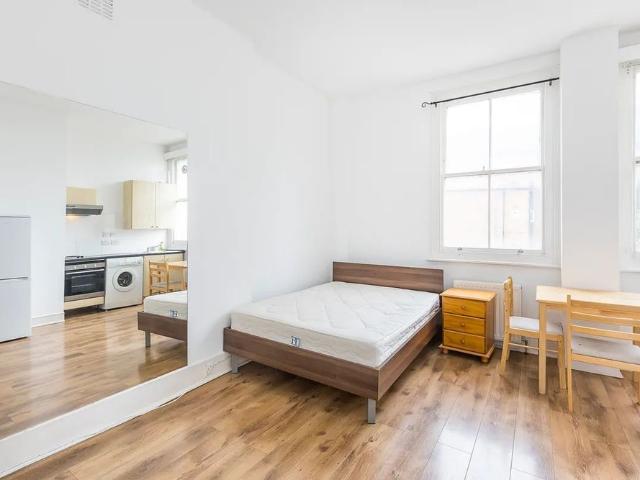 Broadhurst Gardens, Finchley Road, London, NW6