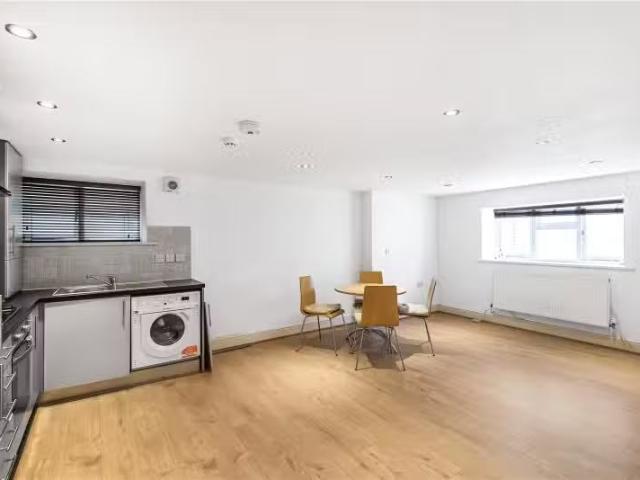 Broadhurst Gardens, London, NW6 3BJ