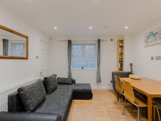 Broadley Street, London NW8, 1 bed flat to rent, £6,000 pcm | PrimeLocation