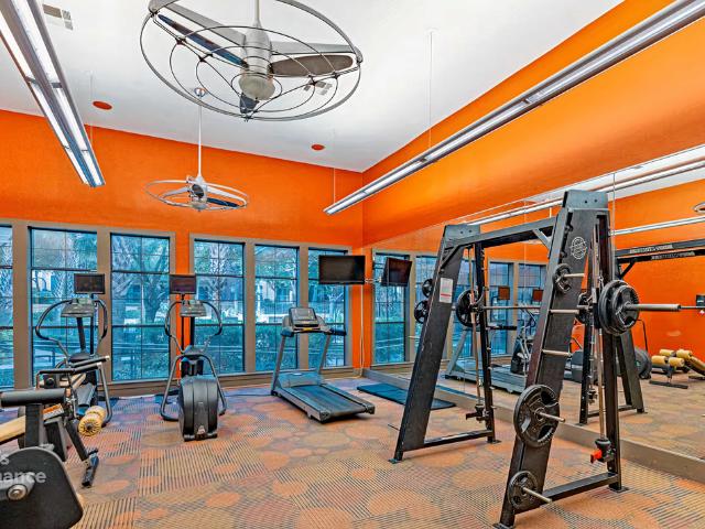 Broadstone Colonnade Apartments 2 Bedroom Apartment for Rent at 4330 4330 Spectrum 1, San Antonio, TX 78230 Vance Jackson