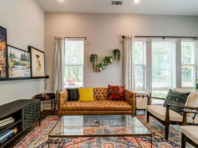 Broadstone Trailside 2 Bedroom Apartment for Rent at 5860 Mccrimmon Pkwy, Morrisville, NC 27560