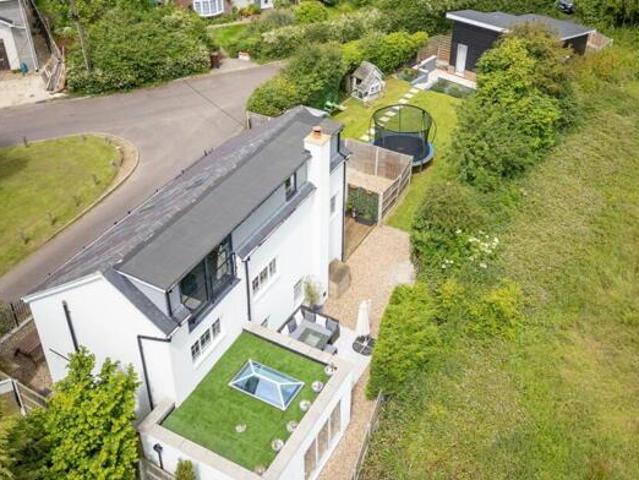 Broads Green, Great Waltham, 4 Bedroom Detached