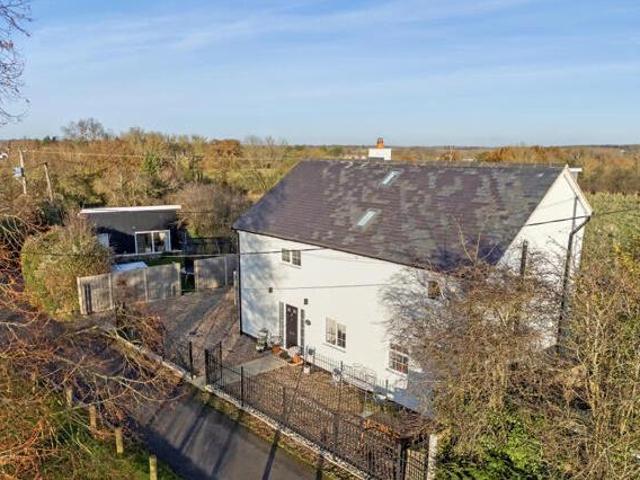 Broads Green, Great Waltham, 5 Bedroom Detached