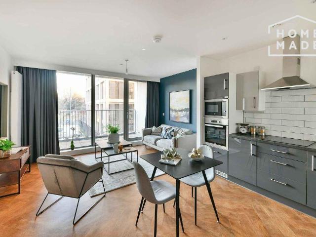 Broadside, M4 1 bed flat to rent £1,275 pcm £294 pw