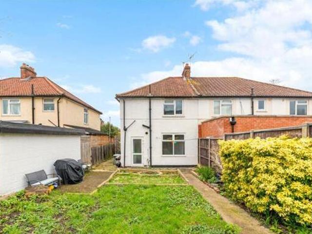 Broadwater Road, London, 3 Bedroom House