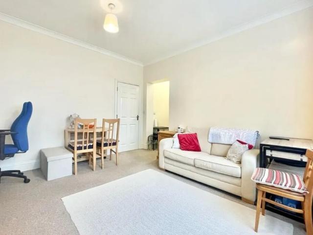 Broadwater Road, WORTHING
