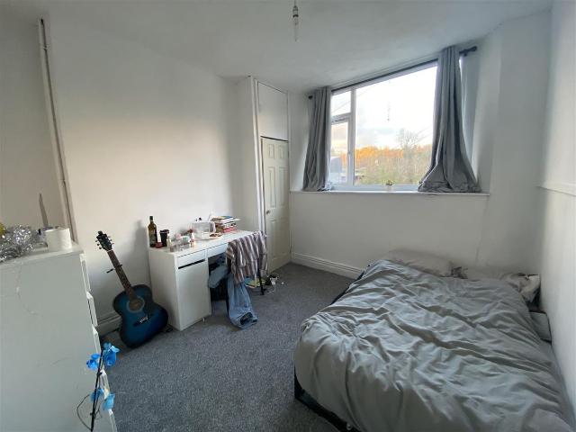 Broadway, Treforest, Pontypridd CF37, Room to rent, £465 pcm | PrimeLocation