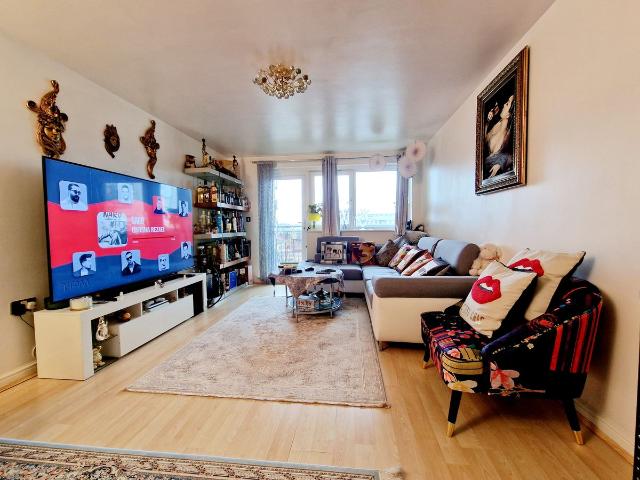 Broadway, West Ealing W13, 1 bed flat to rent, £1,735 pcm | PrimeLocation